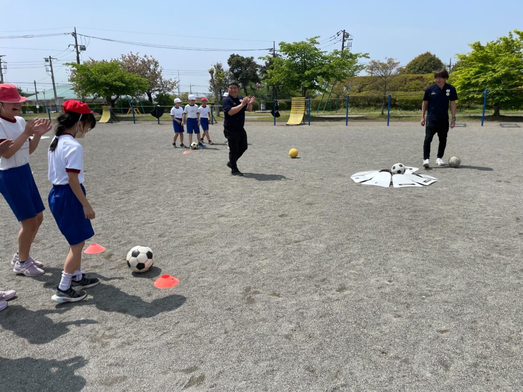 今、注目のスポーツ、フットゴルフ その魅力をさくら市、セブンハンドレッドクラブを通してご紹介！！ Introducing the appeal ...